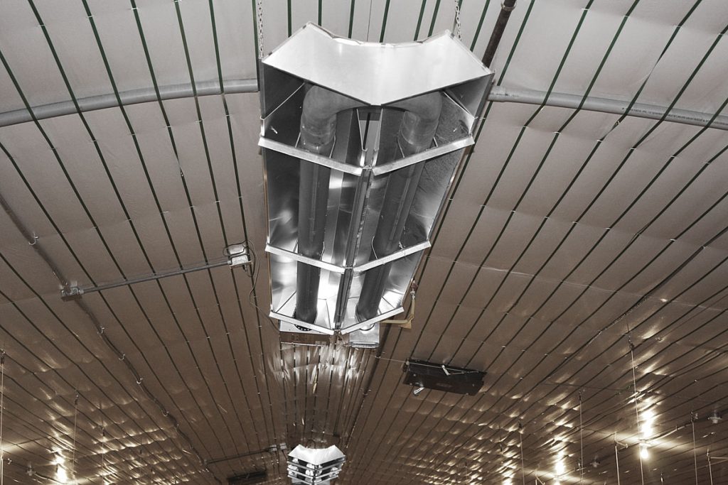 Poultry Farm Heating - Swine Complex | Infrared Tube Heaters